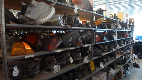 Cats Auto Salvage: Lansing, Michigan Auto Salvage